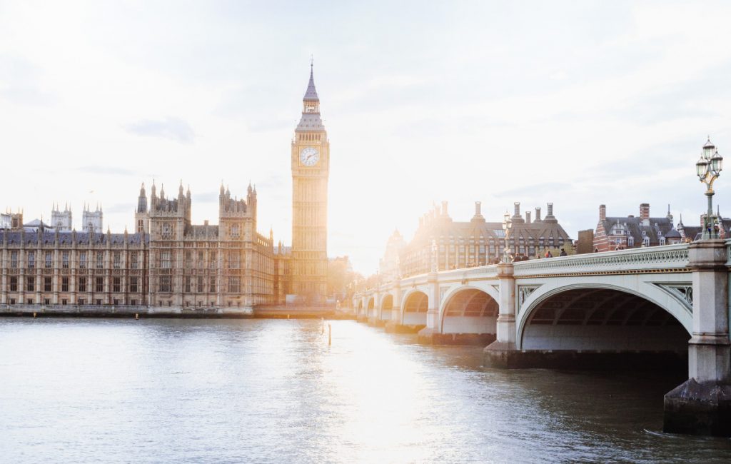 London Travel Guide - Try And Travel